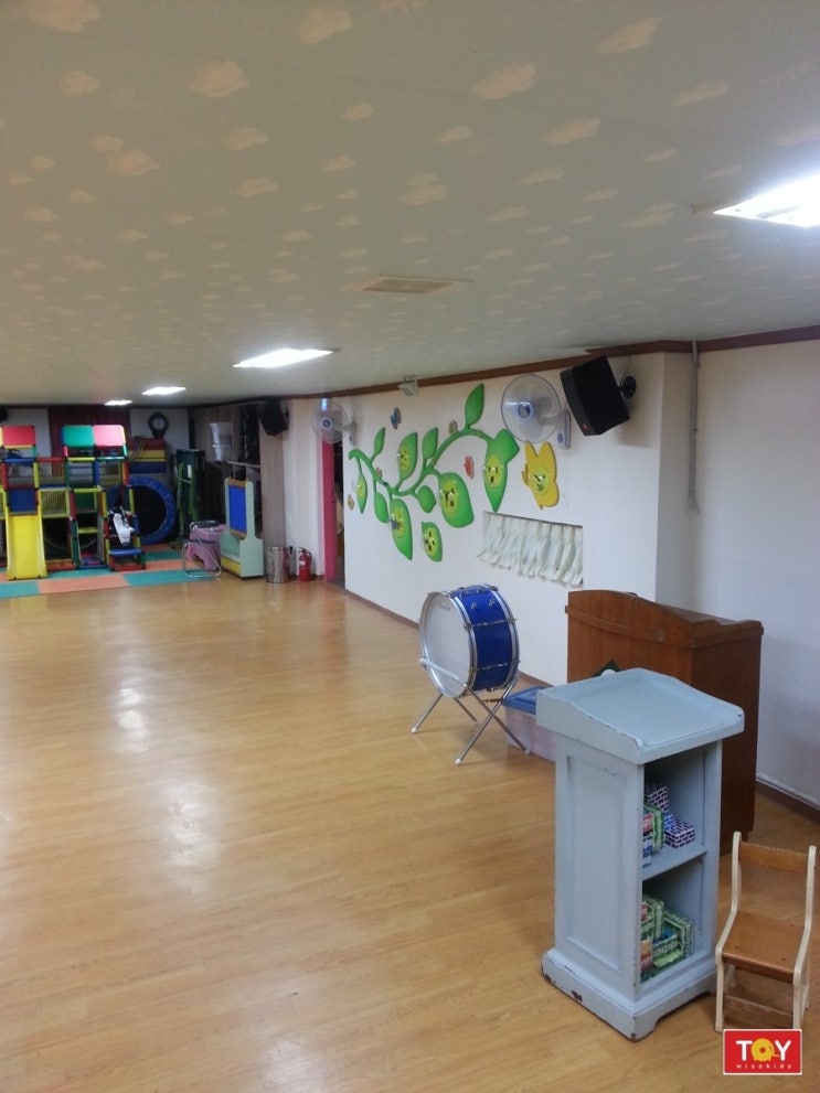 고덕동 명덕유치원인테리어영유아교구 와이즈토이벽면인테리어시공어린이집리모델링영역별꾸미기친환경인테리어숲 인테리어자연탐구