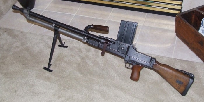 아군뿐만 아니라 적군도 사랑한 경기관총: Zb vz.26 Light Machine Gun : 네이버 블로그